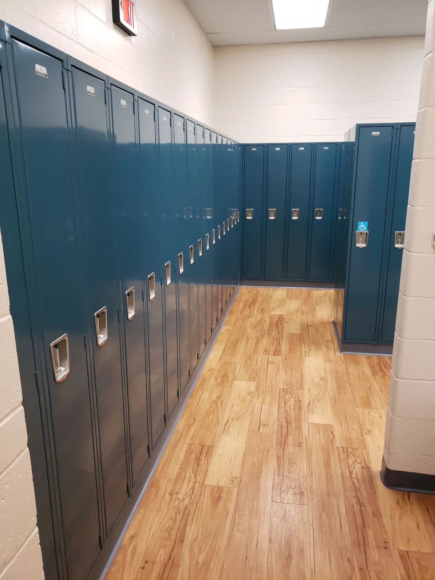 Lockers - Kemmco Sales